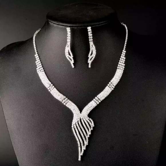 Jewelry | Fishtail Necklace Set | Poshmark
